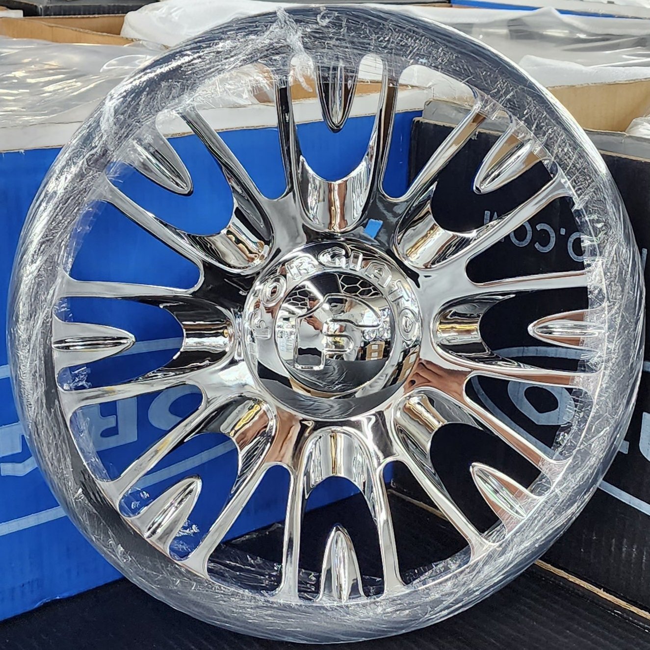 FORGIATO OVALE CHROME STEERING WHEEL – Rim Source