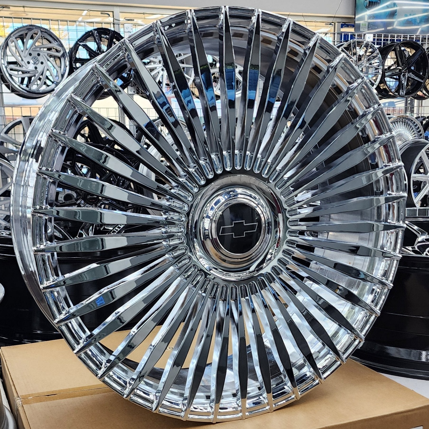 26" ALL CHROME RS100 (DUAL DRILLED 6X139.7-6X135) FOR CADILLAC ESCALAD ...