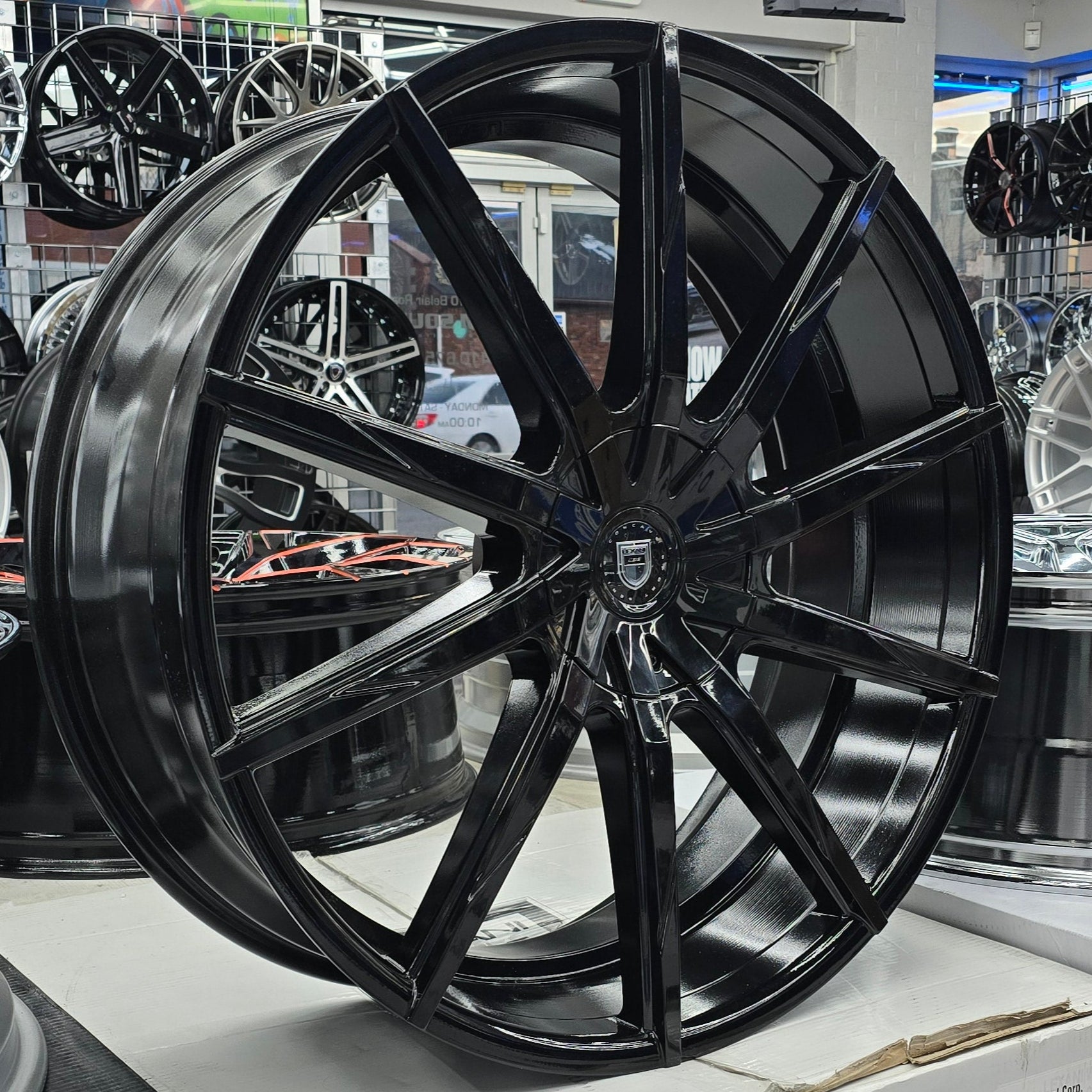 26" LEXANI CSS15 (DUAL DRILLED 6X139.7 6X135) FOR CADILLAC ESCALADE DE ...